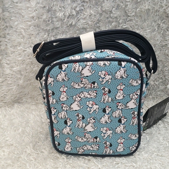 Loungefly | Bags | Nwt Loungefly Disney Pets Puppies 1 Dalmatians ...